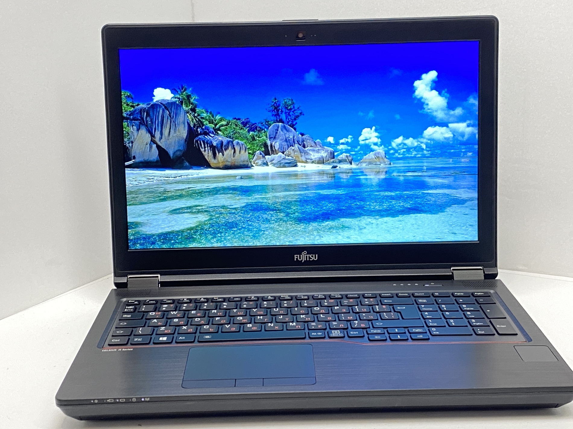 Лаптоп Fujitsu CELSIUS H780 15.6" i7-8750H 16GB 510GB клас А - 11634 ...