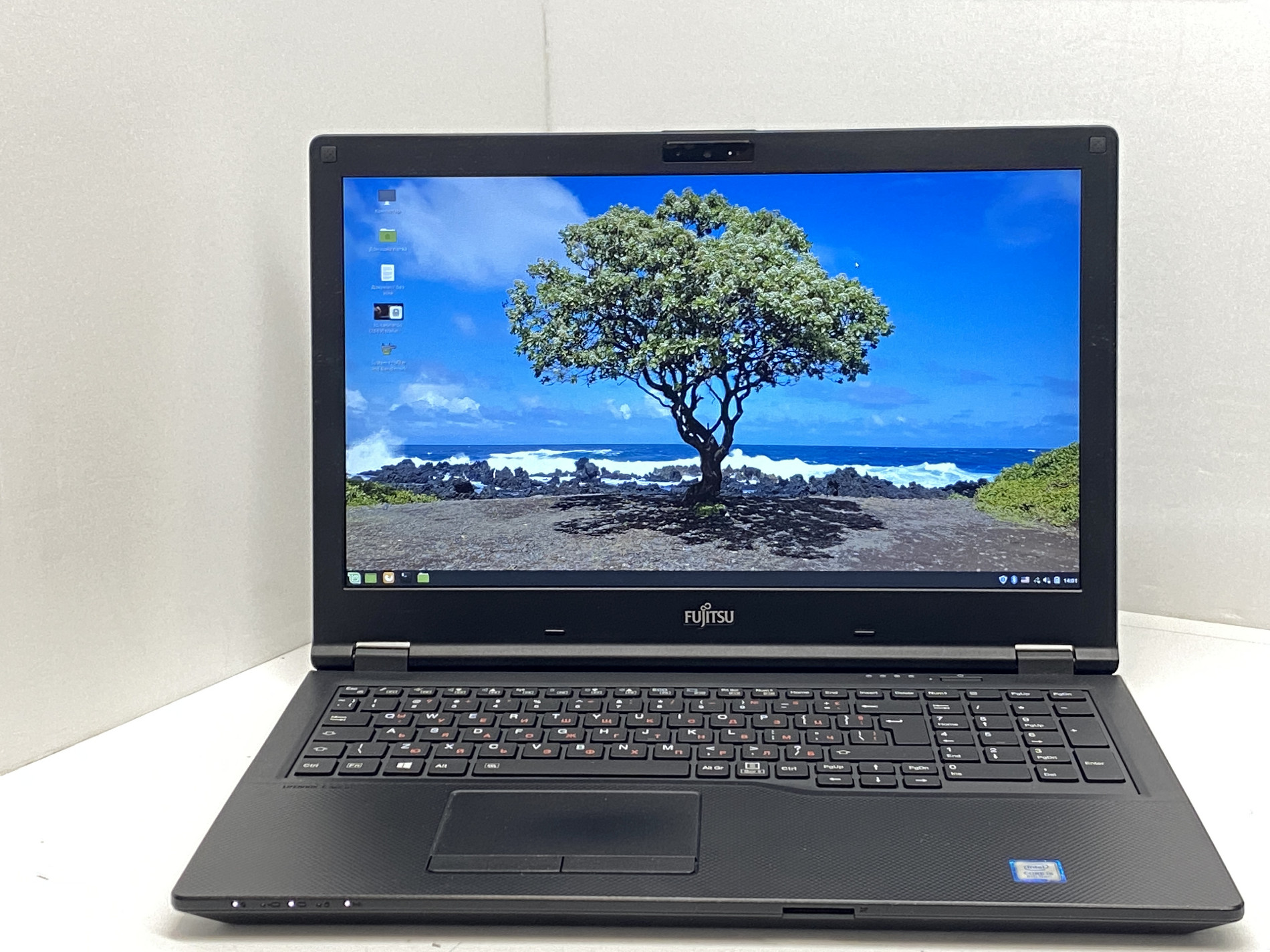 Лаптоп Fujitsu LIFEBOOK E558 15.6" i5-8250U 8GB 260GB клас А - 11937 ...