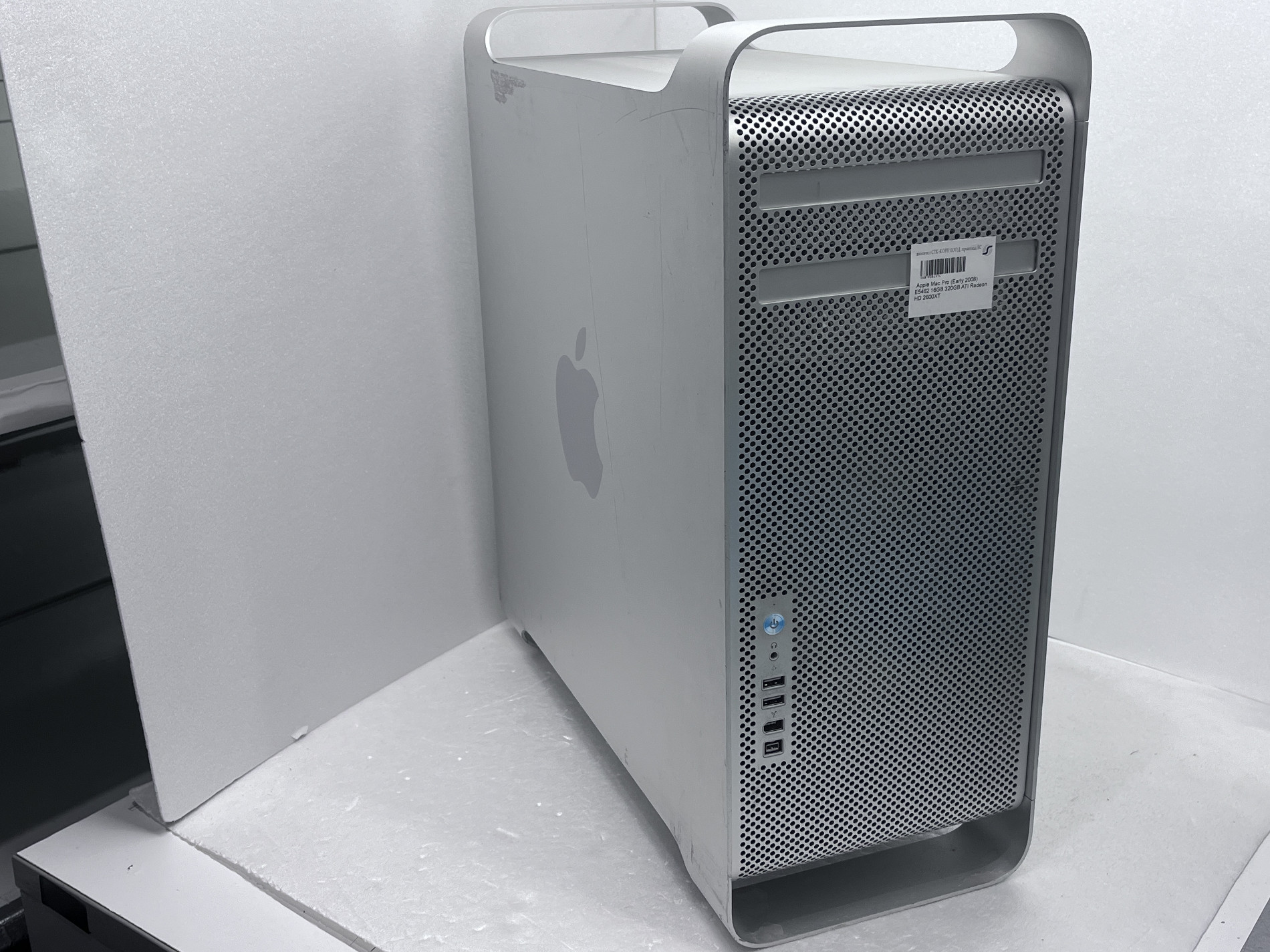 Компютър Apple Mac Pro (Early 2008) E5462 16GB 320GB Radeon HD 2600XT ...